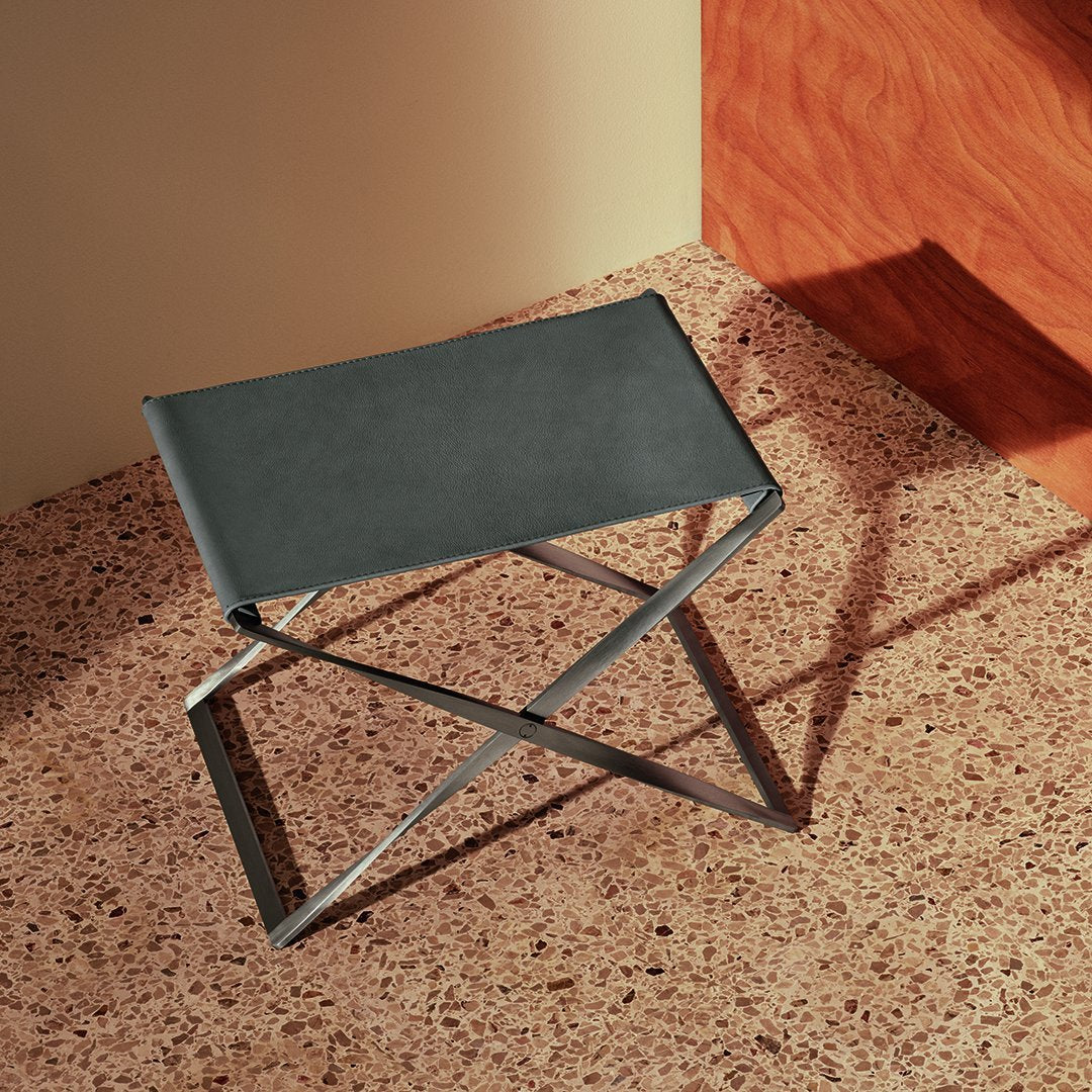 Fritz Hansen PK91 Stool by Poul Kjaerholm | Danish Design Store