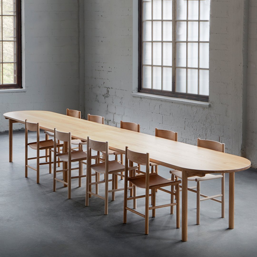 Nikari Basic Table - Oval by Jenni Roininen | Danish Design Store