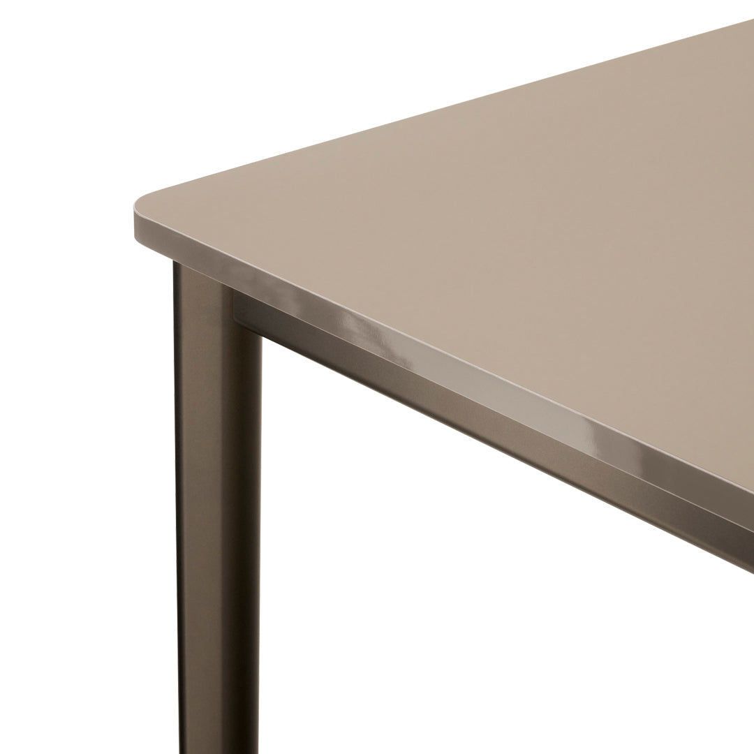 andTradition Drip HW113 Bar Table by Hee Welling | Danish Design Store