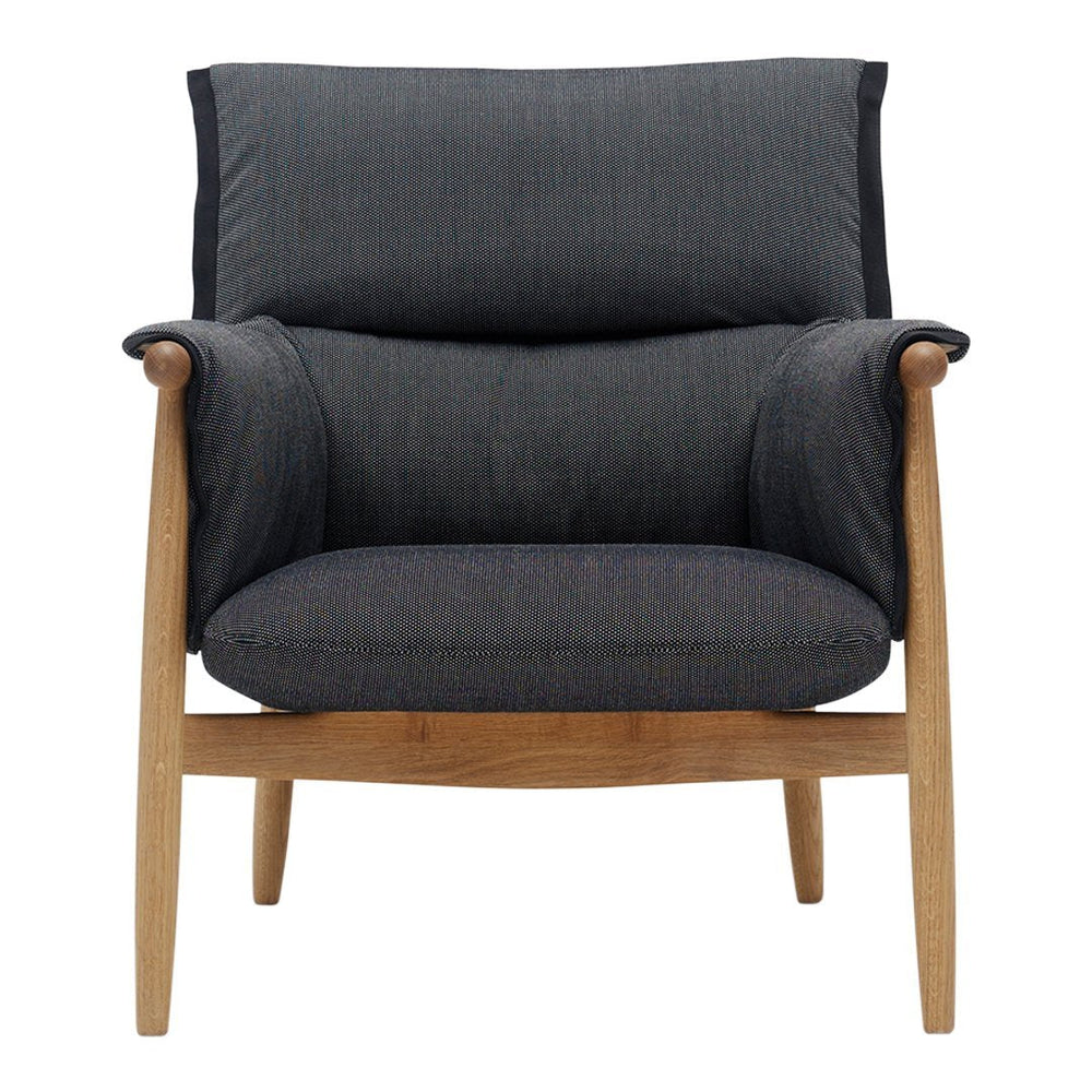 E015 Embrace Lounge Chair – Danish Design Store