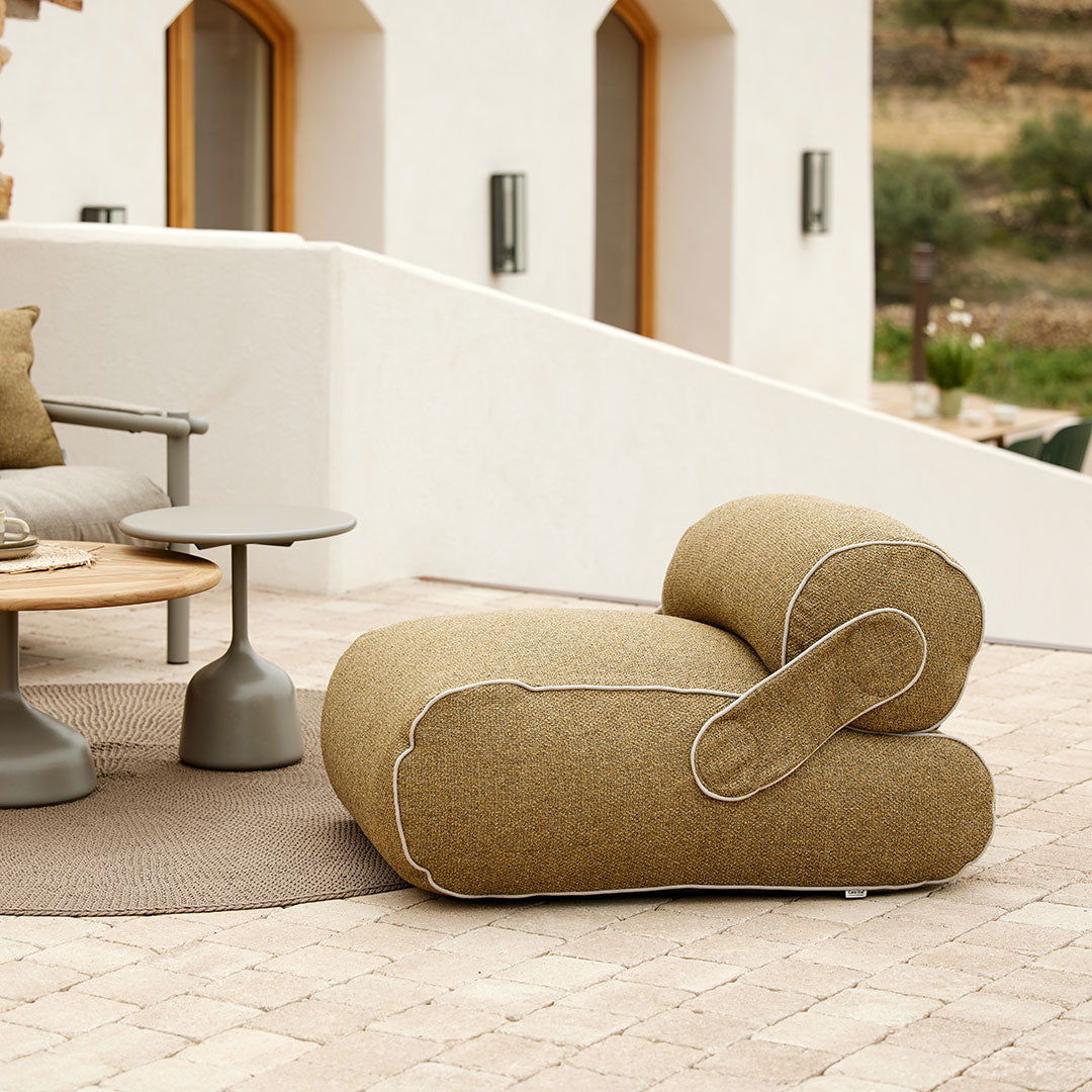 Cane-line Unite Outdoor Lounge Chair by Cane-line Design | Danish ...