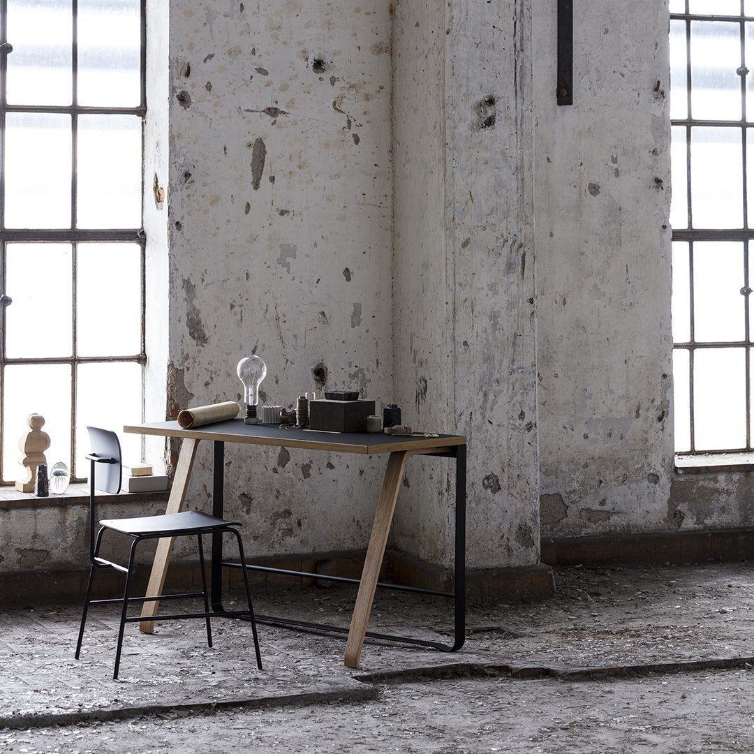 Bent Hansen Hemingway Desk by Bent Hansen Studio | Danish Design Store