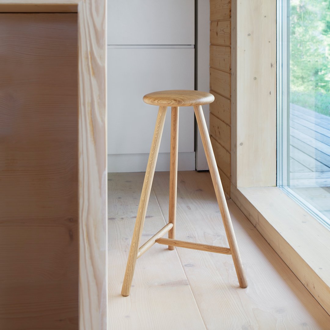 Nikari Linea Perch Bar/Counter Stool by Wesley Walters + Salla Luhtasela | Danish Design Store