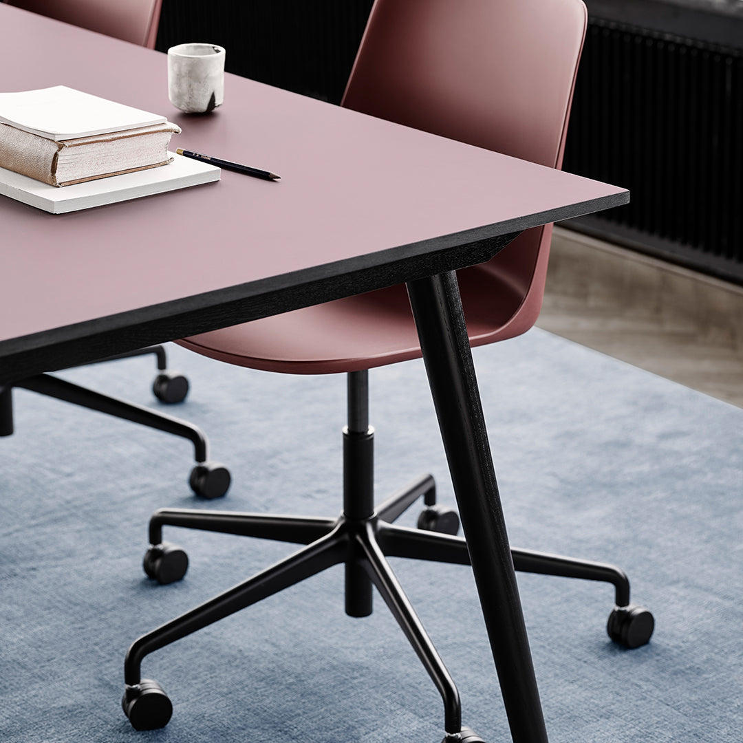 andTradition In Between SK6 Dining Table by Sami Kallio | Danish Design ...