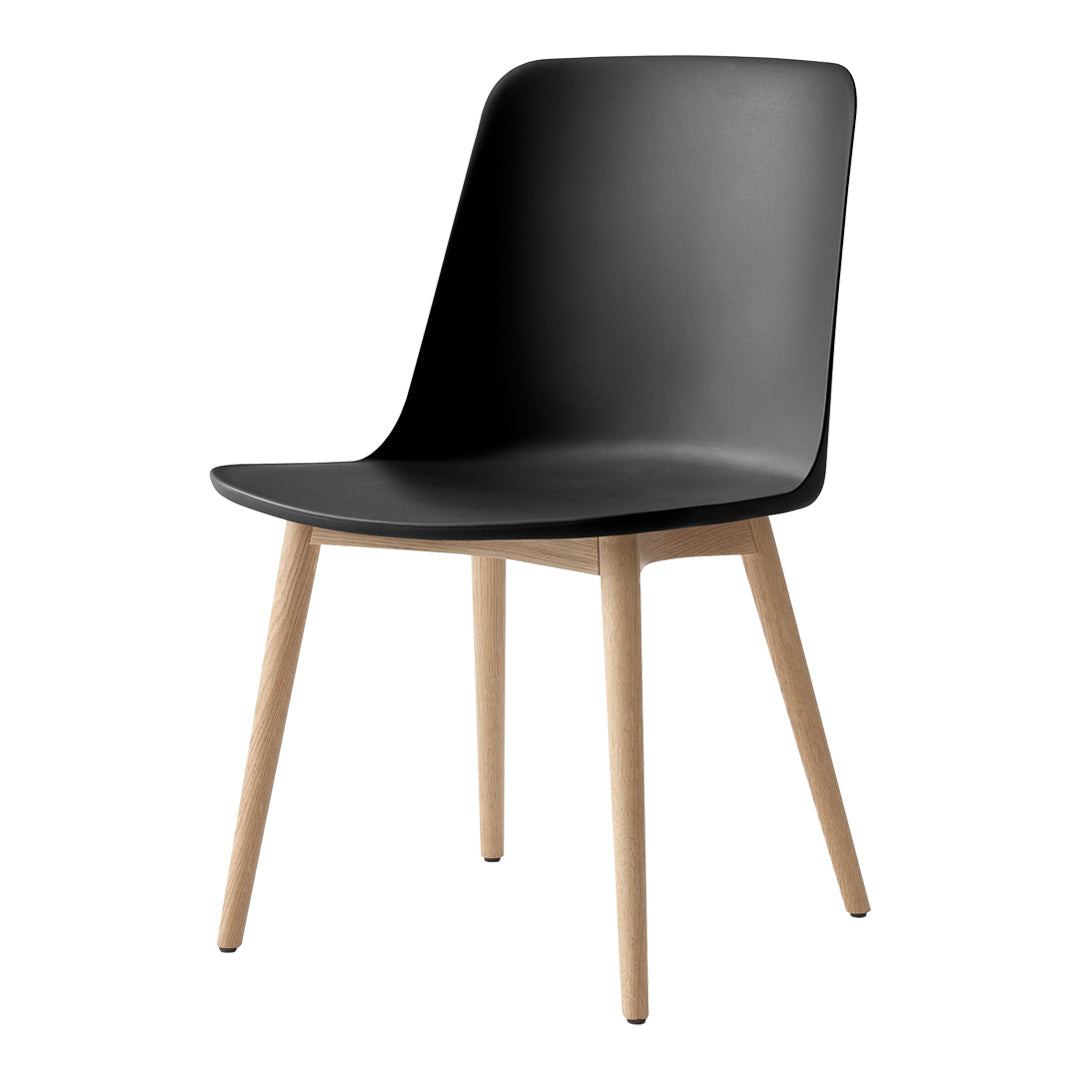 andTradition Rely HW71 Side Chair by Hee Welling | Danish Design Store