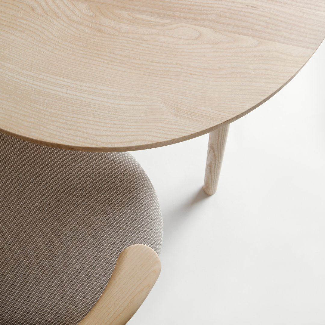 Nikari Skandi Round Cafe Table by Kari Virtanen | Danish Design Store