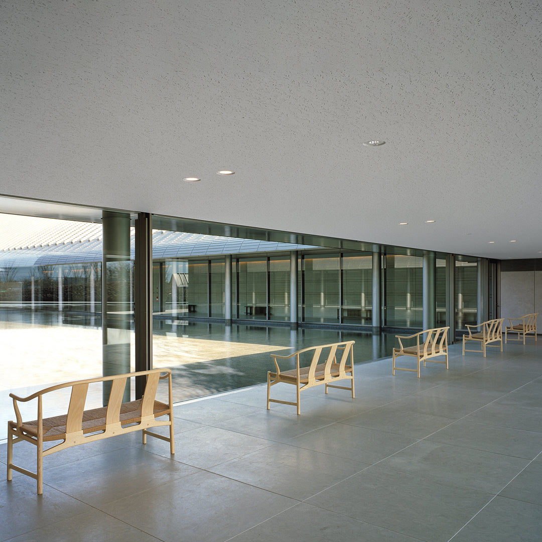 PP Møbler Wegner PP266 Chinese Bench by Hans Wegner | Danish Design Store